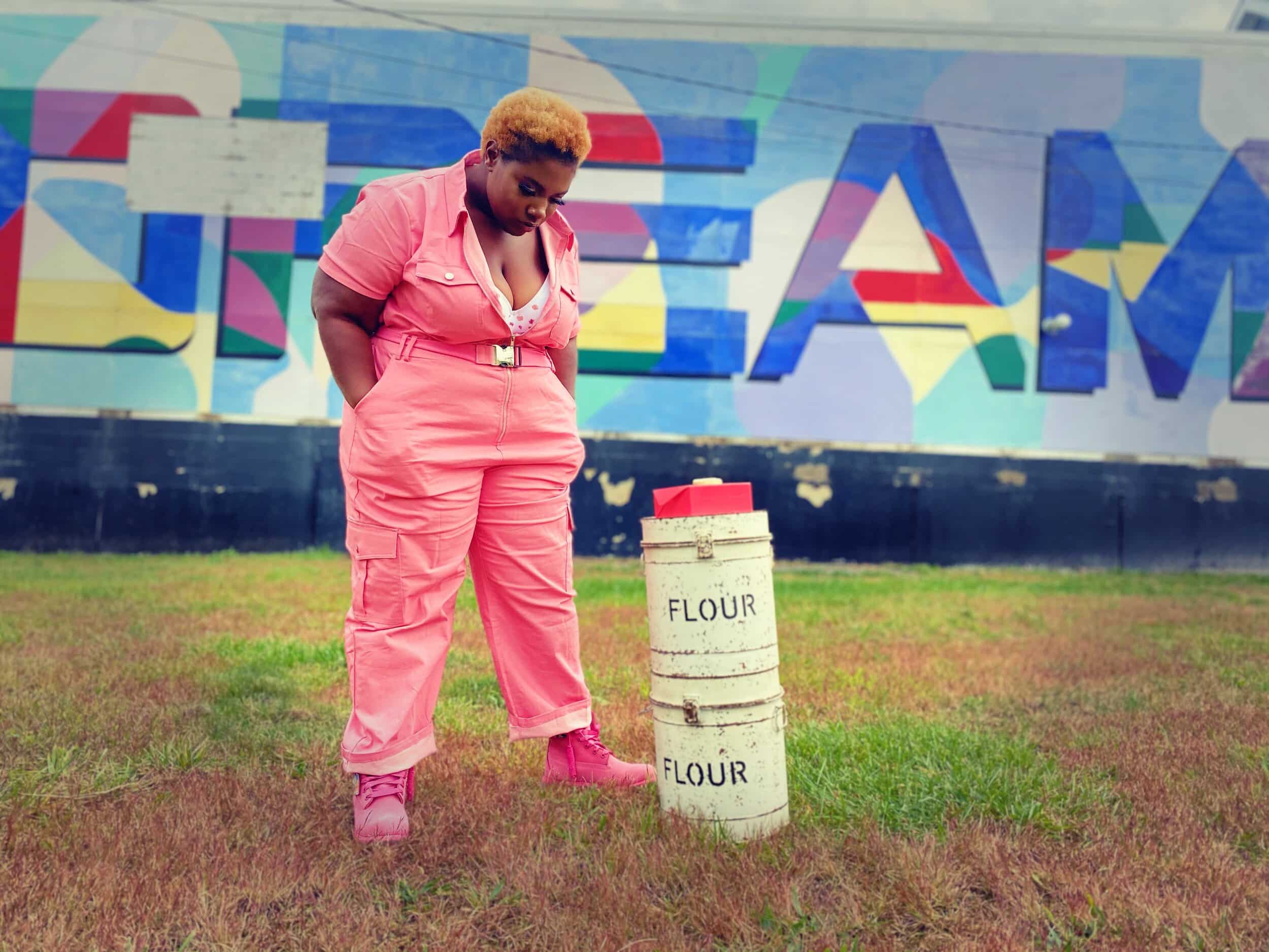 Entrepreneurial fire goads Vivien Phoenix to rise as owner of mobile ...