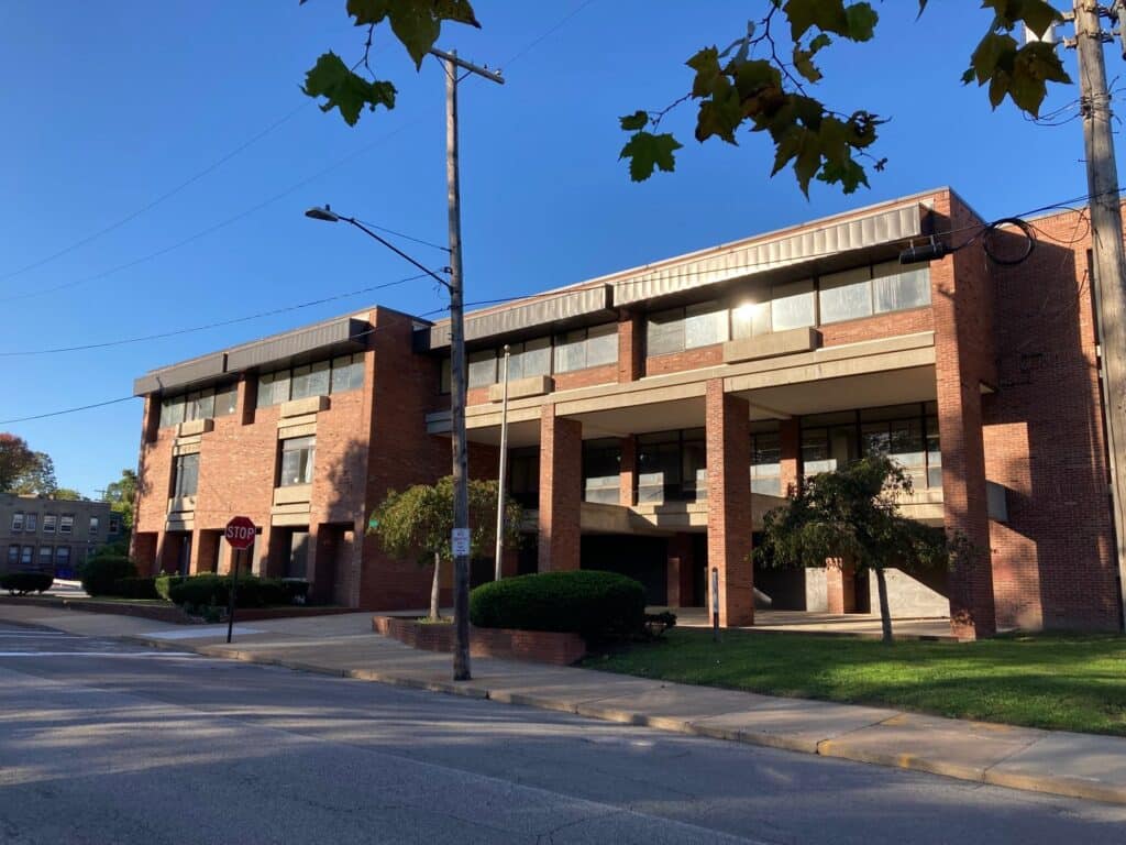 Planning notes: City seeks developer for school site, east side complex ...