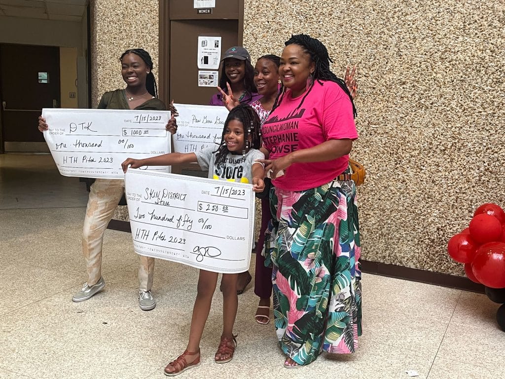 52 Black-owned businesses receive free business support after MLK Plaza ...