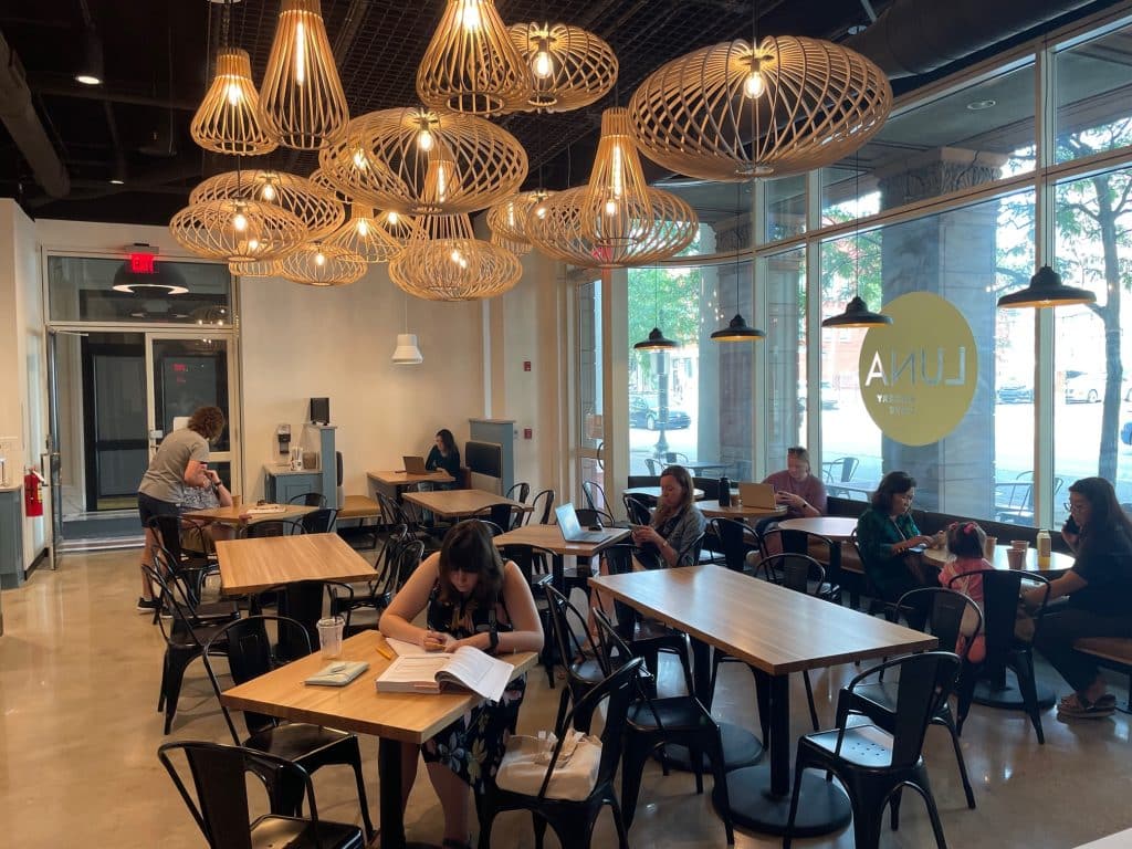 Luna Bakery and Cafe opens downtown, its third location – The Land