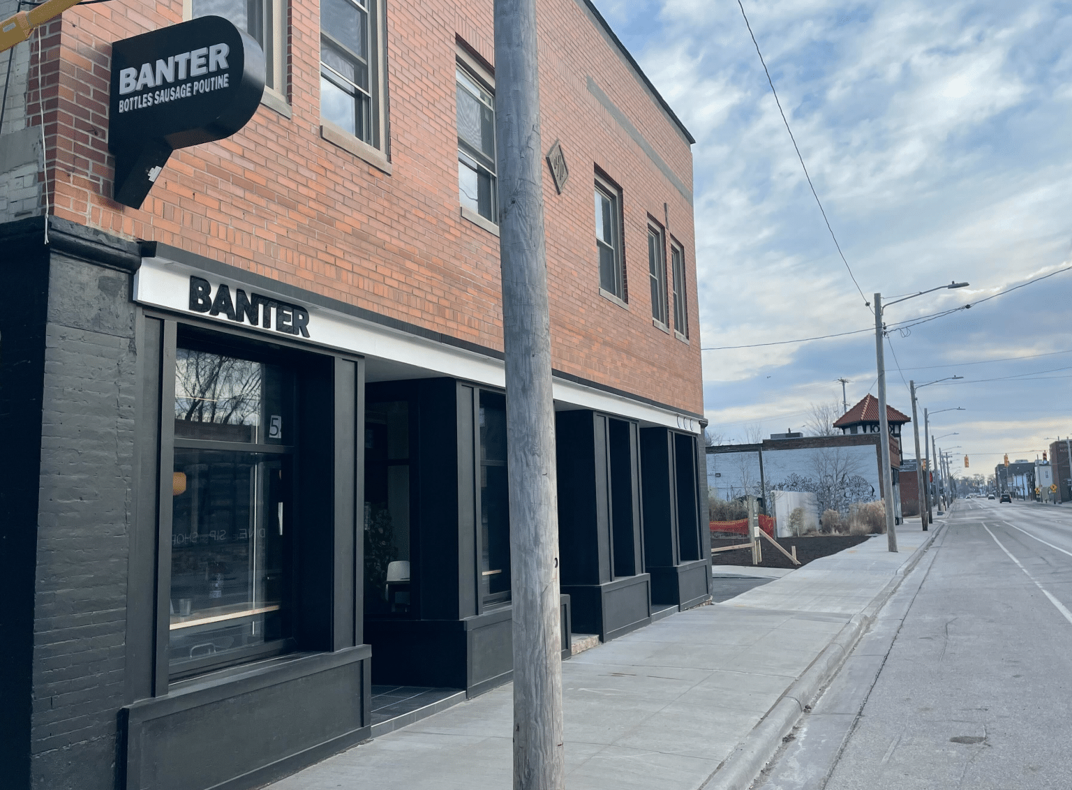 Banter poutine and bottle shop, reimagined, returns to Gordon Square – The Land